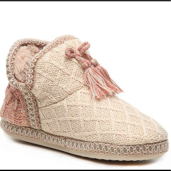 Sporto | Shoes | Sporto Knit Bootie Slippers | Poshmark